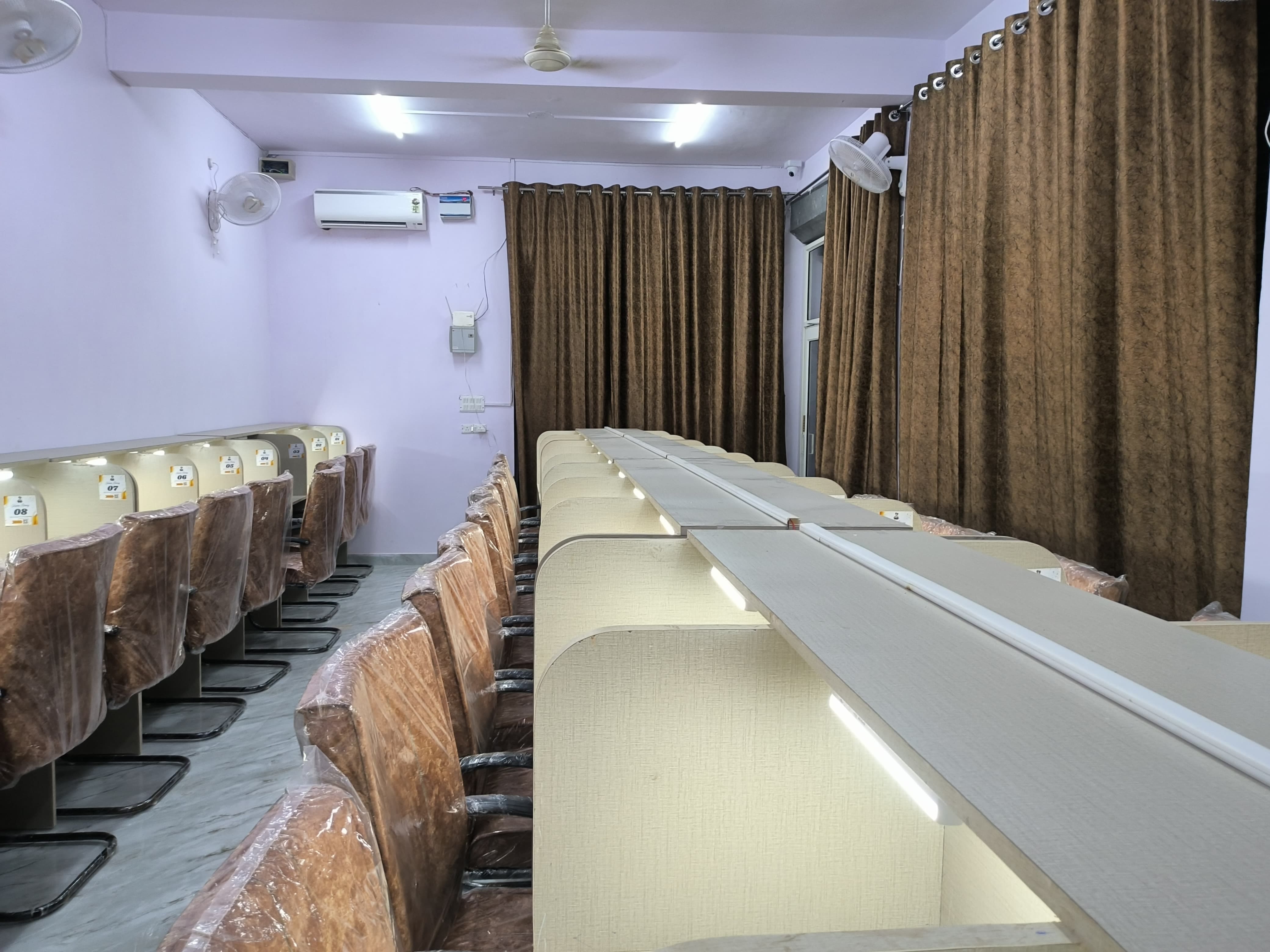 Kanha Library Seat Booking - best library in kota